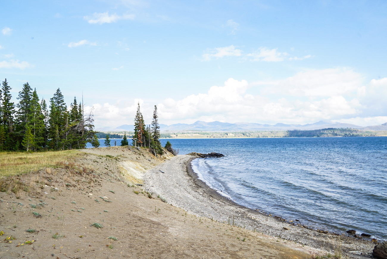 Best Hikes in Yellowstone National Park