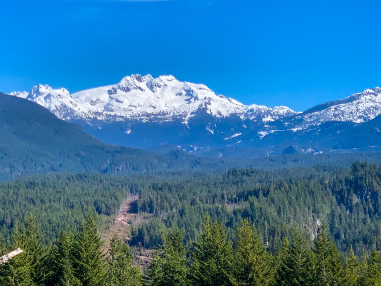 Hike to Mount Crumpit in Squamish