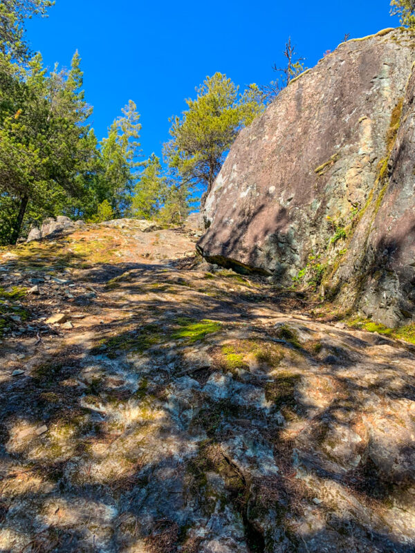Hike to Mount Crumpit in Squamish
