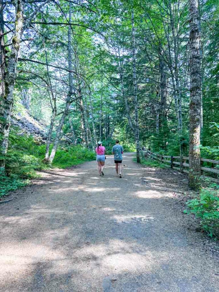 Brandywine Falls Provincial Park Hiking Guide